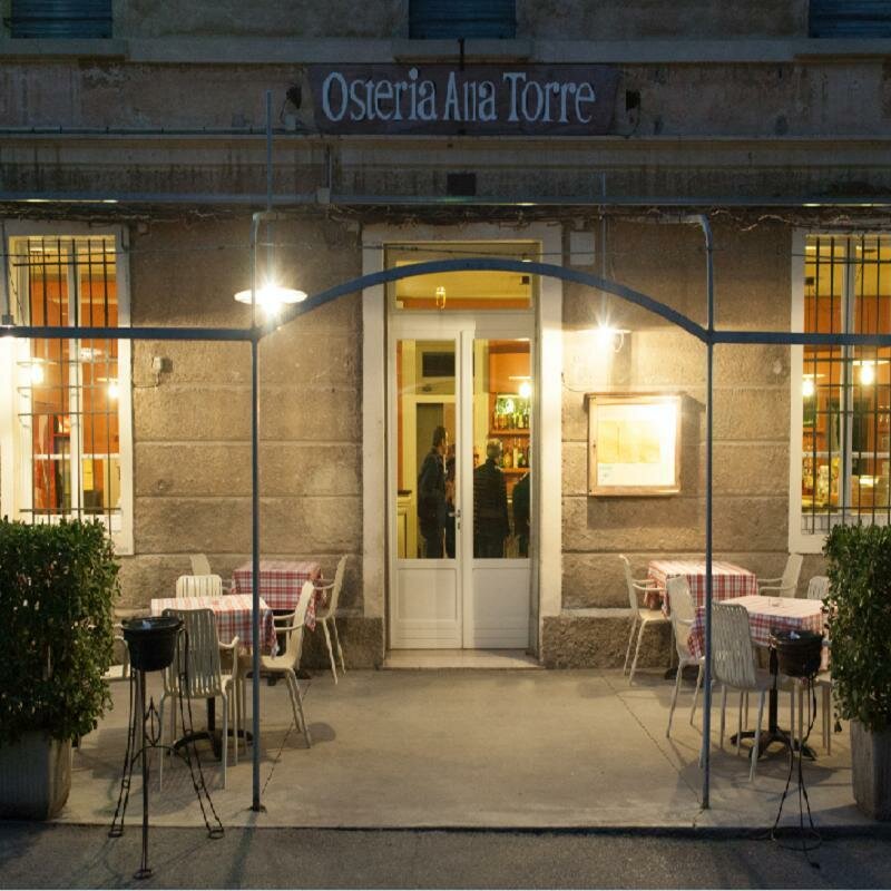 Restoran Osteria alla Torre, Lombardiya, foto