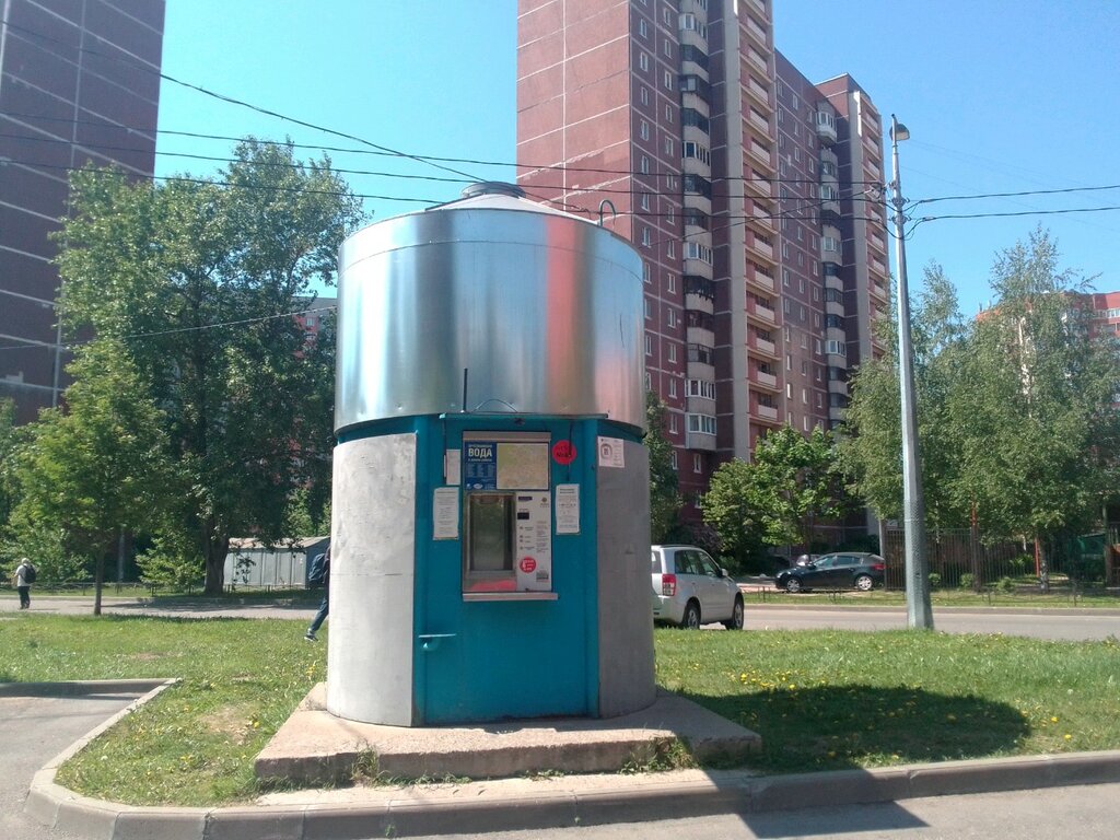 Su satışı Dostavka vody, Saint‑Petersburg, foto
