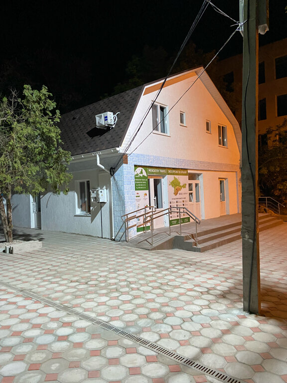 Geziler Menzatov Travel, Kırım Cumhuriyeti, foto