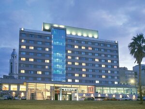 Nh Montevideo Columbia (Montevideo, Ciudad Vieja), otel  Montevideo'dan