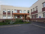 Средняя общеобразовательная школа № 438, филиал детский сад (Yuntolovskiy Avenue No:51к5), anaokulları  Saint‑Petersburg'dan