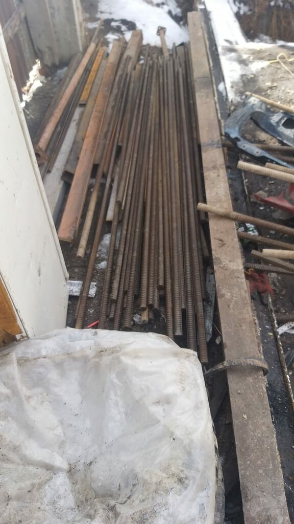 Hurda metal alımı Glass Container Collection Point, Almatı eyaleti, foto