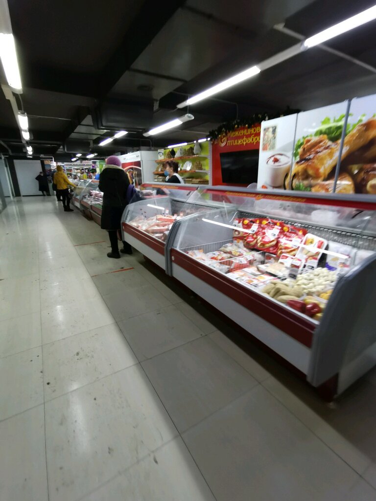Kanatlı hayvan ürünleri ve yumurta Межениновская птицефабрика, Irkutsk, foto