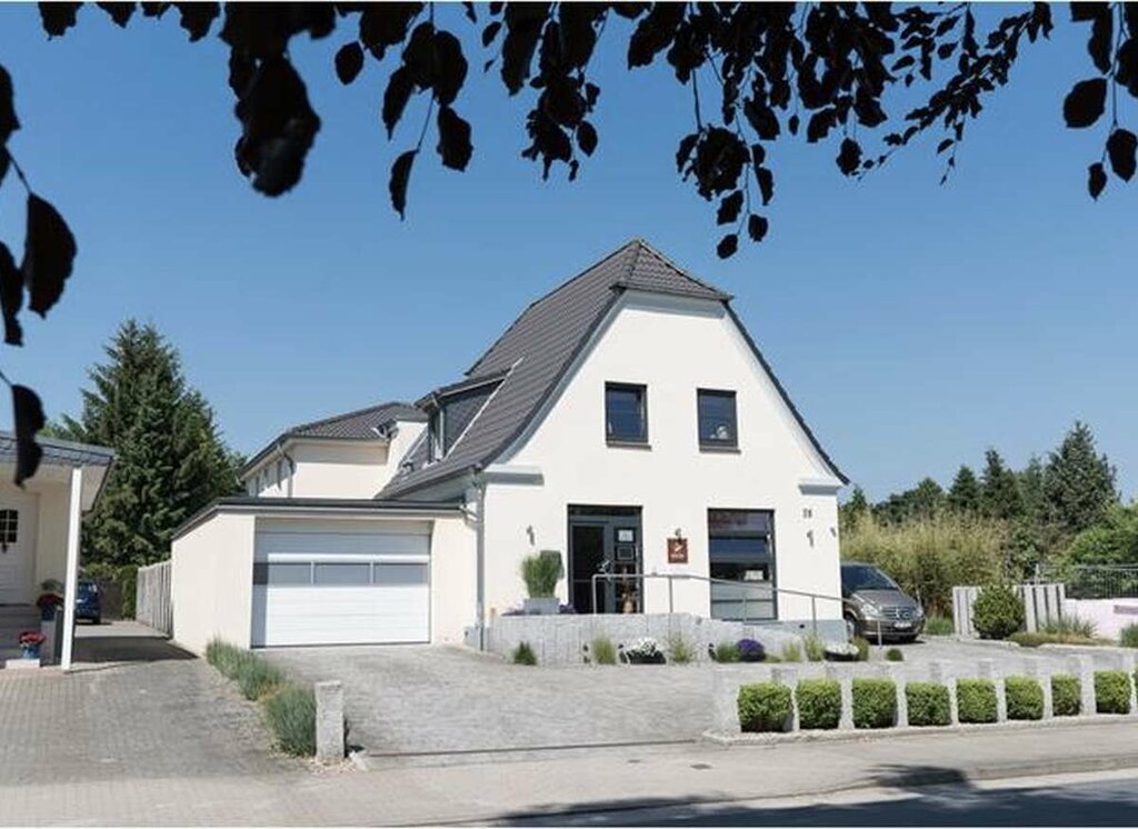 Cenaze hizmetleri Bestattungsinstitut Dall, Schleswig‑Holstein, foto