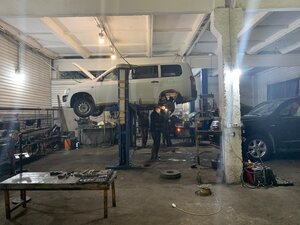 Автосервис (Batutina Street No:190А, posyolok gorodskogo tipa Anna), otomobil servisi  Voronejskaya oblastından