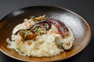 Pellegreen (Zapadniy Obkhod Street No:56), restoran  Stavropol'dan