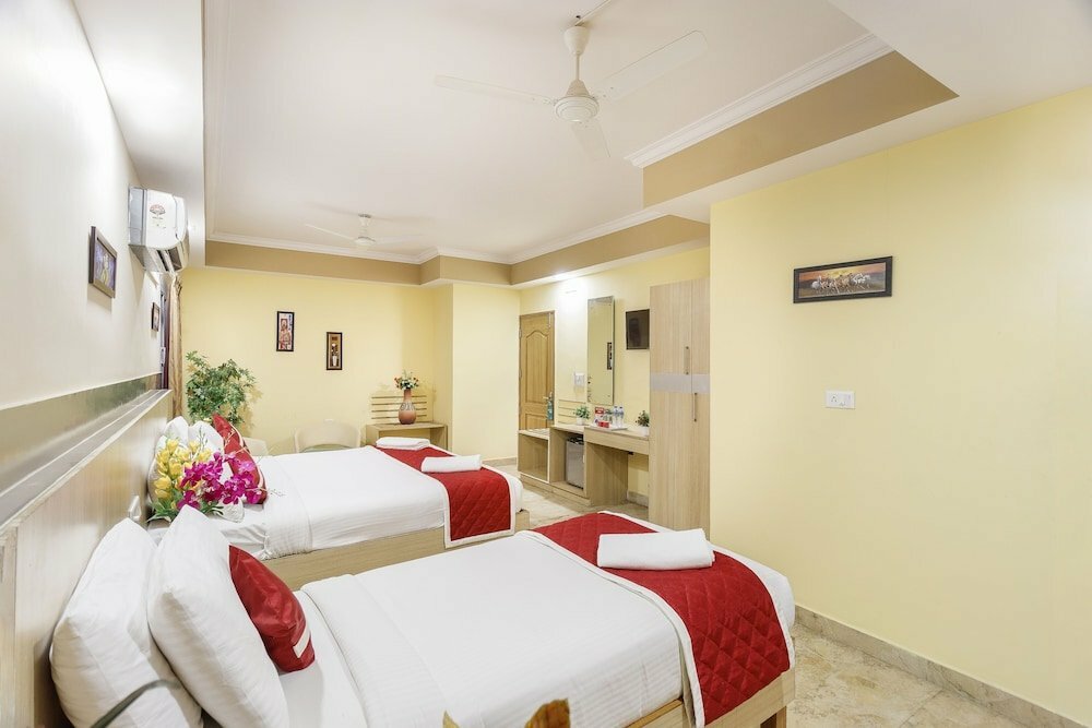 Otel Hotel Royal Opera, Bangalor, foto