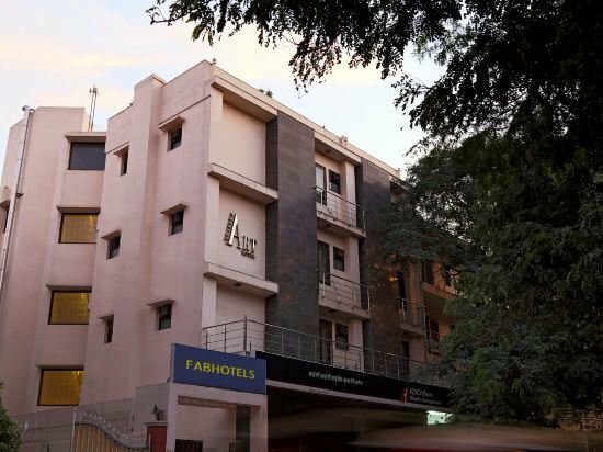 Otel FabHotel Anutham Saket, Delhi, foto