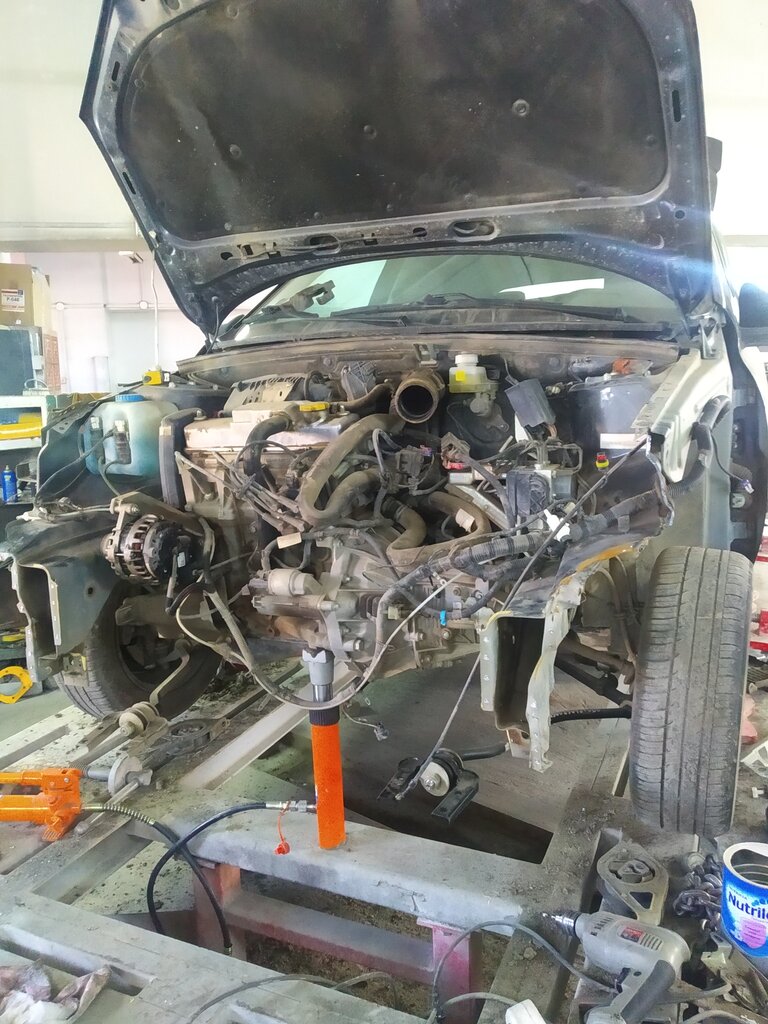 Otomobil servisi Автосервис, Magnitogorsk, foto