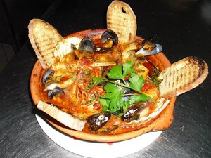 Ristorante Pizzeria Blumau (Trentino-Alto Adige, Bolzano – South Tyrol, Merano, Via Roma, 45), pizzacılar
