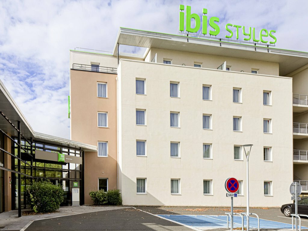 Otel ibis Styles Montargis Arboria, , foto