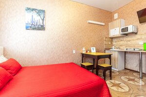 Oksana (Zheleznodorozhnaya ulitsa No:180), otel  Krasnodar'dan