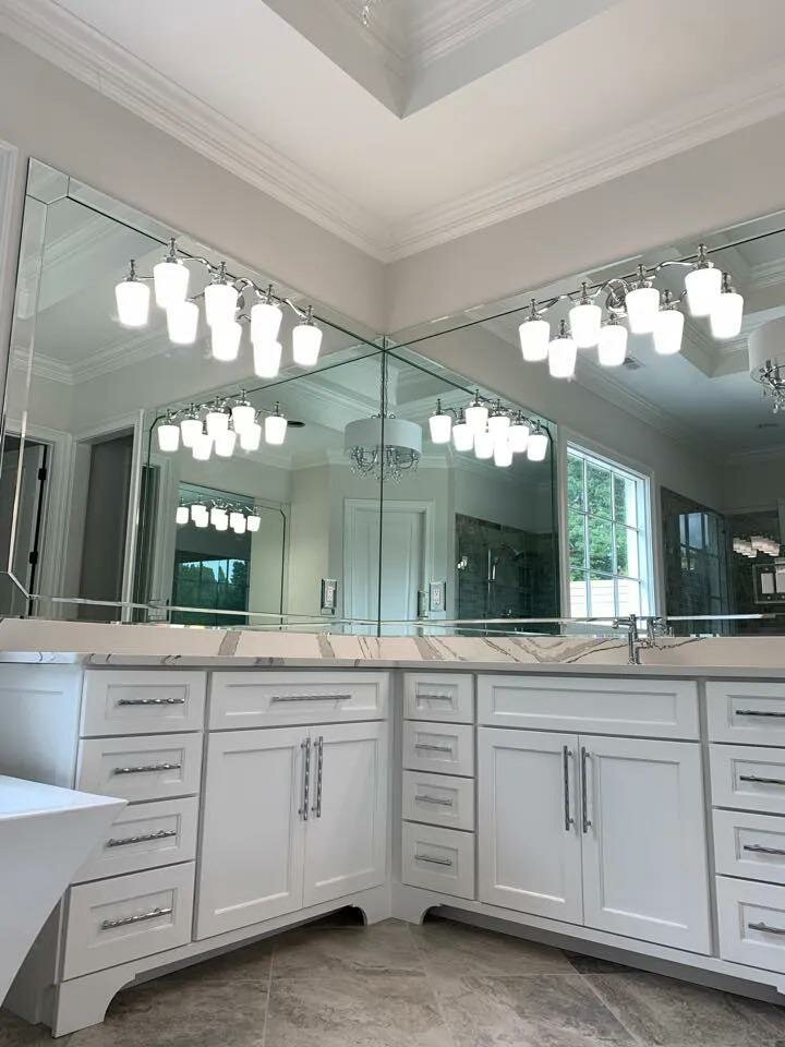 Otomobil camları Parker Brothers Glass & Mirror, Tennessee Eyaleti, foto