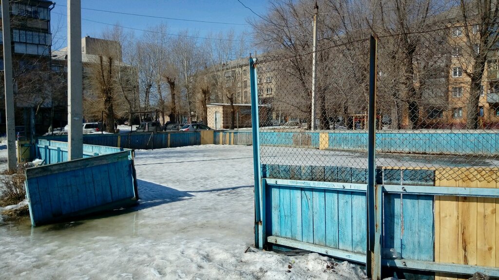 Buz pateni pistleri Каток, Magnitogorsk, foto