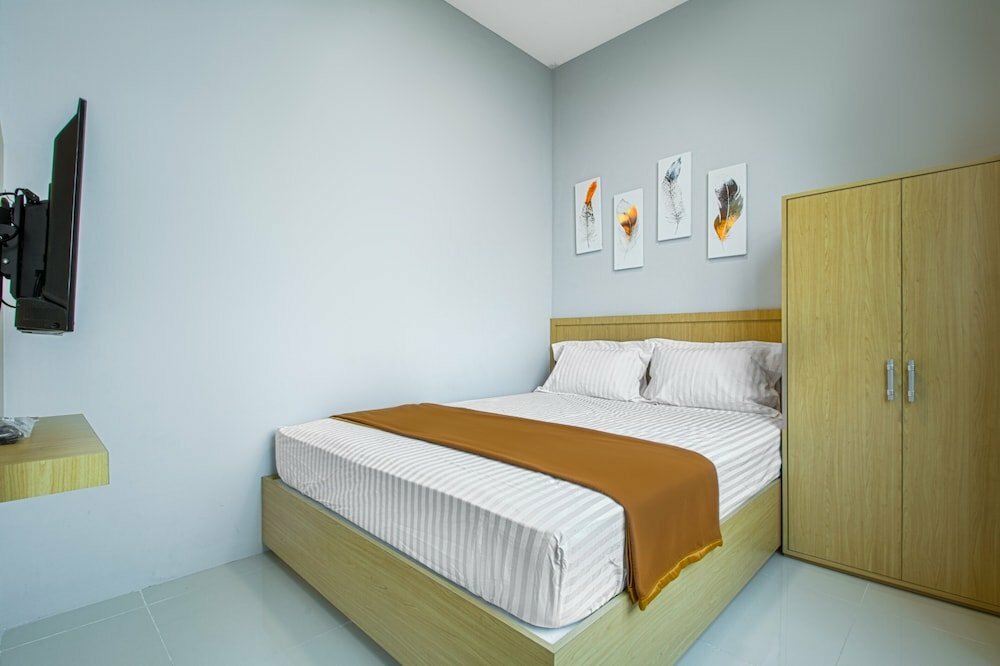 Otel Homestay 8 - Cbc, Tangerang, foto