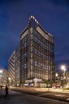 The Gantry London, Curio Collection by Hilton (Celebration Avenue No:40), otel  Londra'dan