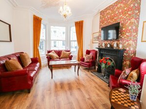 Abbeylands House (Wales, Conwy, Llandudno), otel  Llandudno'dan
