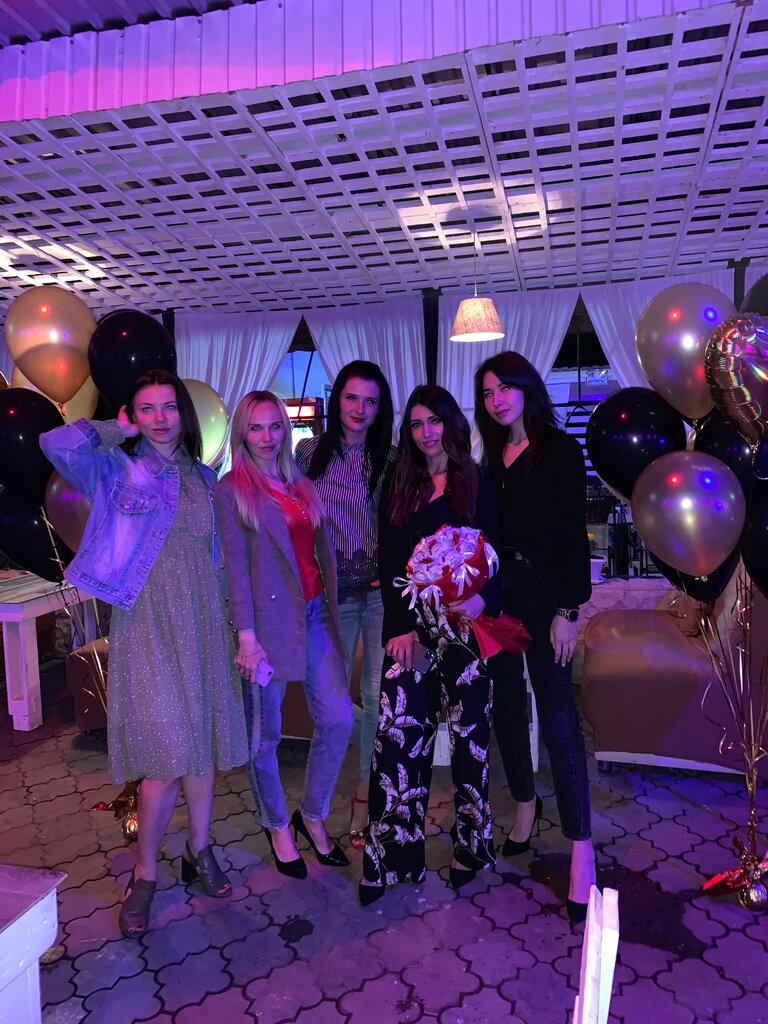 Kafe Bar “Zolotoy Drakon”, Krasnoperekopsk, foto