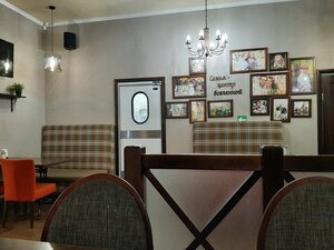 Blinnaya-Gulyash (Yubileynyy Avenue No:1), kafe  Neftekamsk'tan