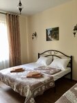Eski Cheshme (улица Басенко No:1), otel  Bahçesaray'dan