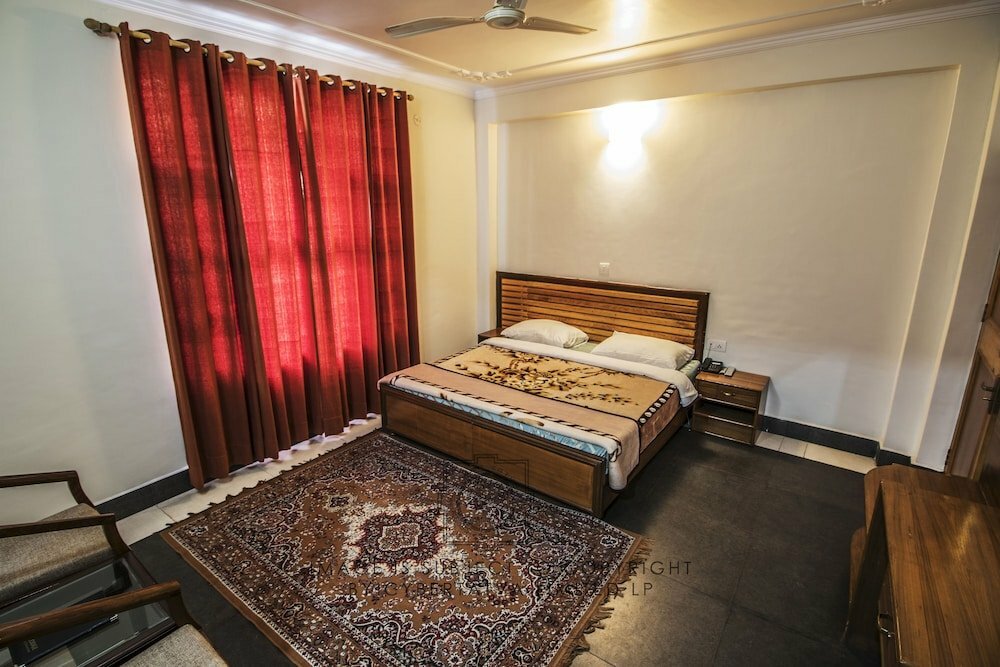 Otel The Lodge by Cyber Tatva, Dharamsala, foto