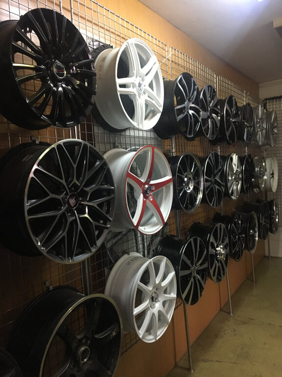 Jant ve lastikçiler Kroun Diski, Liubertsy, foto