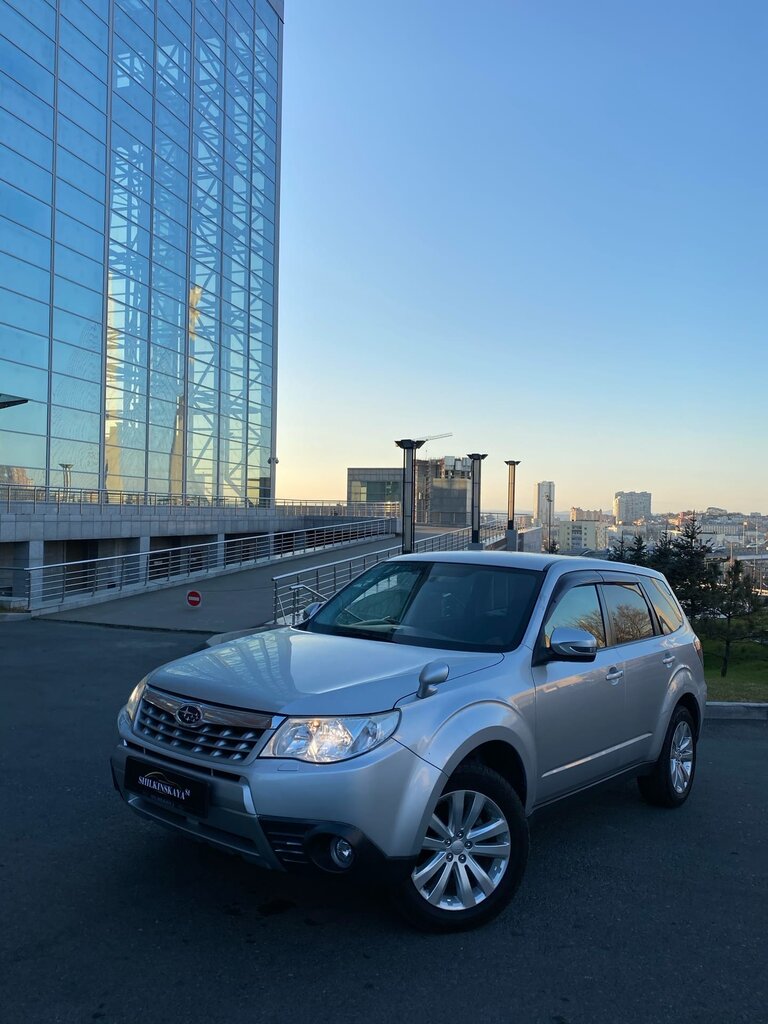 Oto kiralama Toyama Auto, Vladivostok, foto