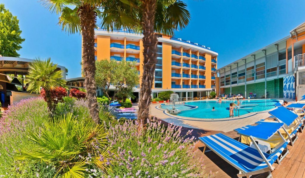 Otel Grand Hotel Esplanada, Dünya, foto