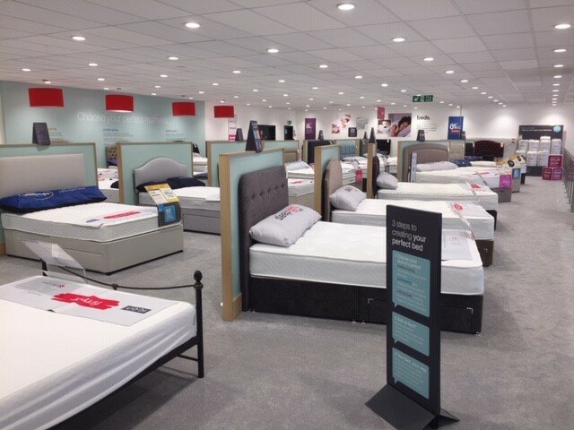 Halı mağazaları Carpetright, Swansea, foto