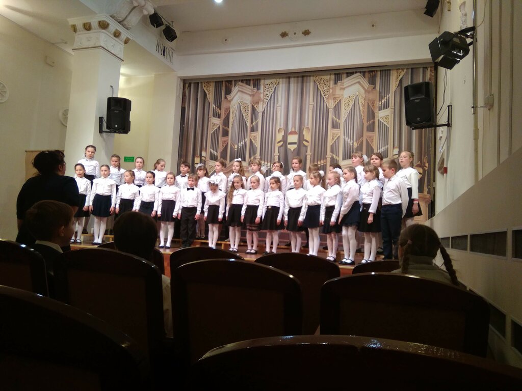 Müzik okulları ve konservatuarlar Detskaya muzykalnaya shkola № 13 im. I.O. Dunayevskogo, Yekaterinburg, foto