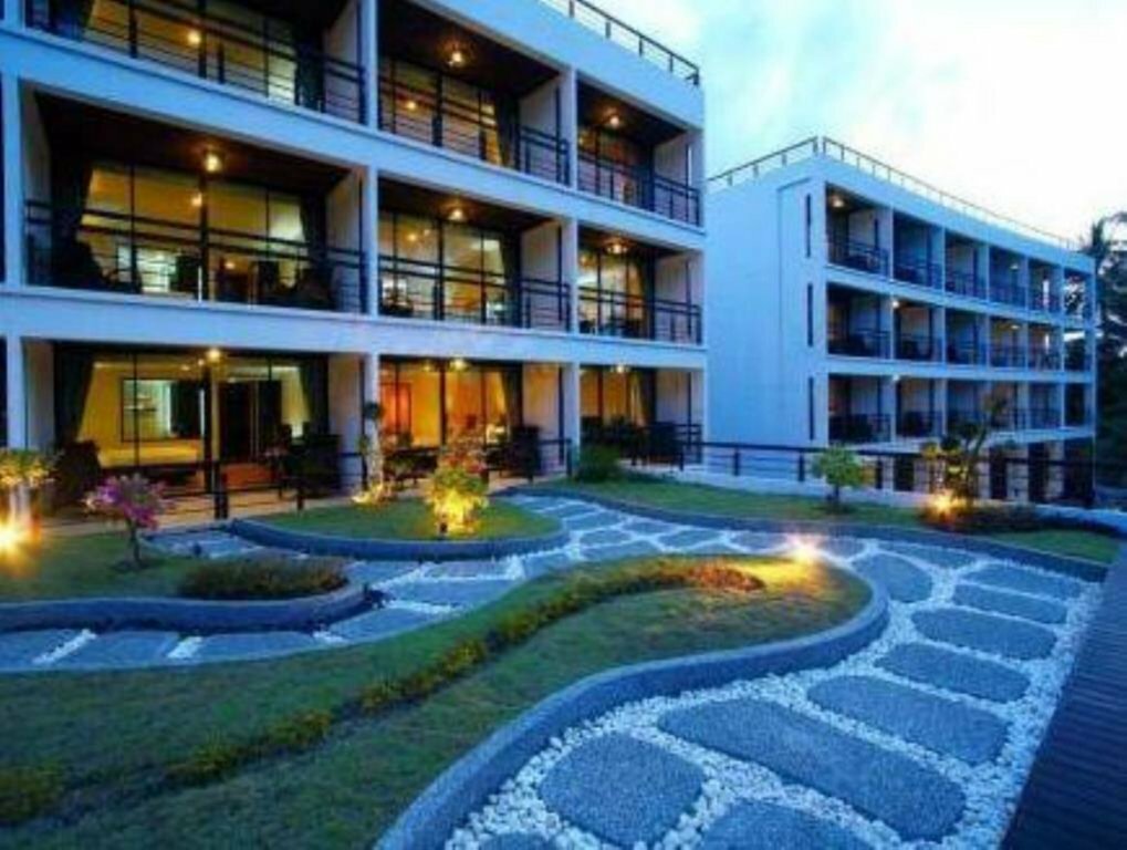 Otel BangTao Beach Front by Lofty, Phuket Eyaleti, foto