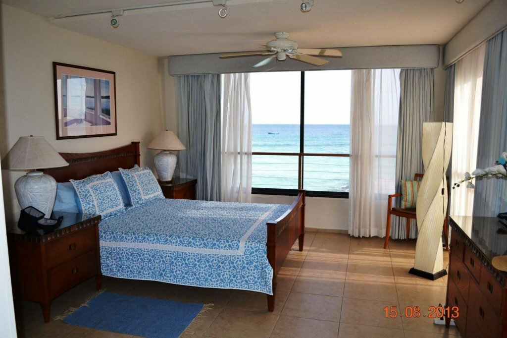 Otel St Lawrence Beach Condos - Seascape, Bridgetown, foto