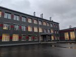 Kirishskaya shkola Srednego Obshchego Obrazovaniya № 1 (Pionerskaya ulitsa No:6), ortaokul  Kirishi'den