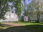 Спортивная площадка (Sverdlovsk Region, munitsipalnoye obrazovaniye Yekaterinburg, Ordzhonikidzevskiy City administrative district), spor alanı  Yekaterinburg'dan