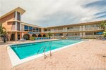Amazing 1br Apartment With Pool (United States Route 50), kısa süreli konaklama  Hallandale Beach'ten