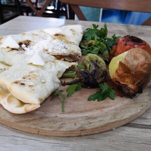 Baloğlu Pide Salonu (Denizli, Tavas, Yeni Mah., Şehit Albay Karaoğlanoğlu Cad., 16A), kafe  Tavas'tan