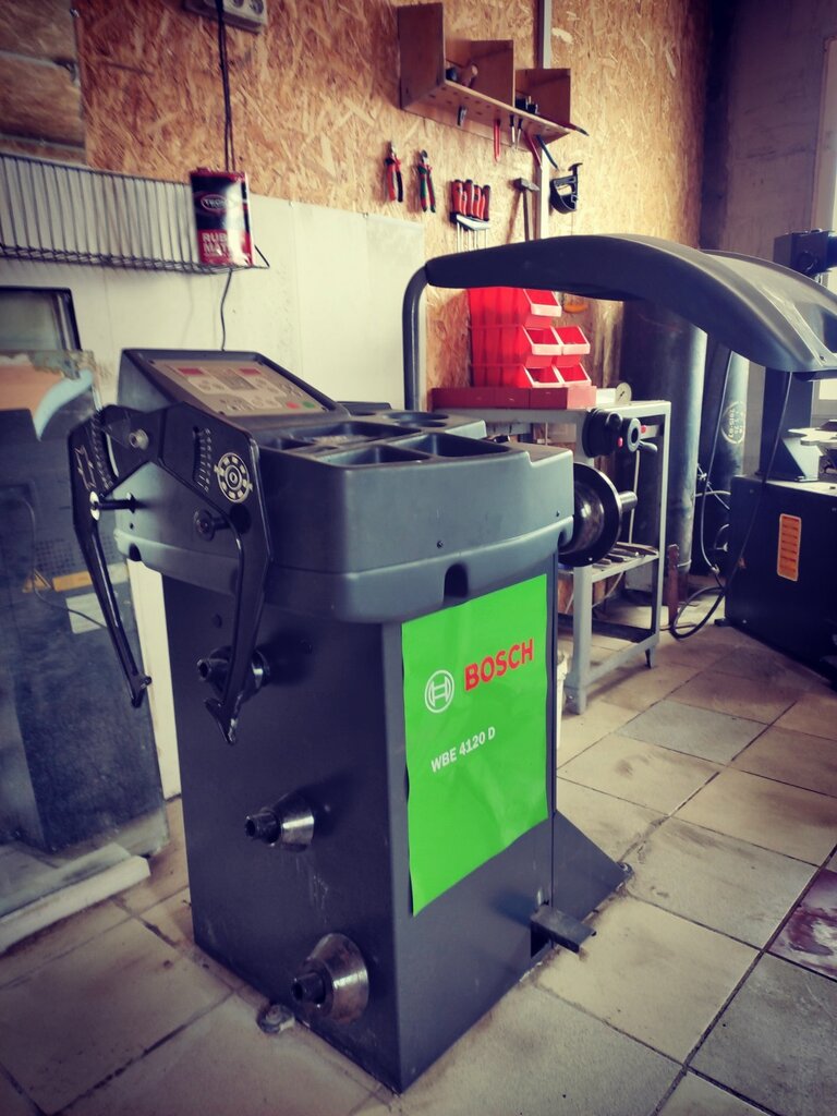 Oto lastik tamiri Dr. Pakor, Vitebsk, foto