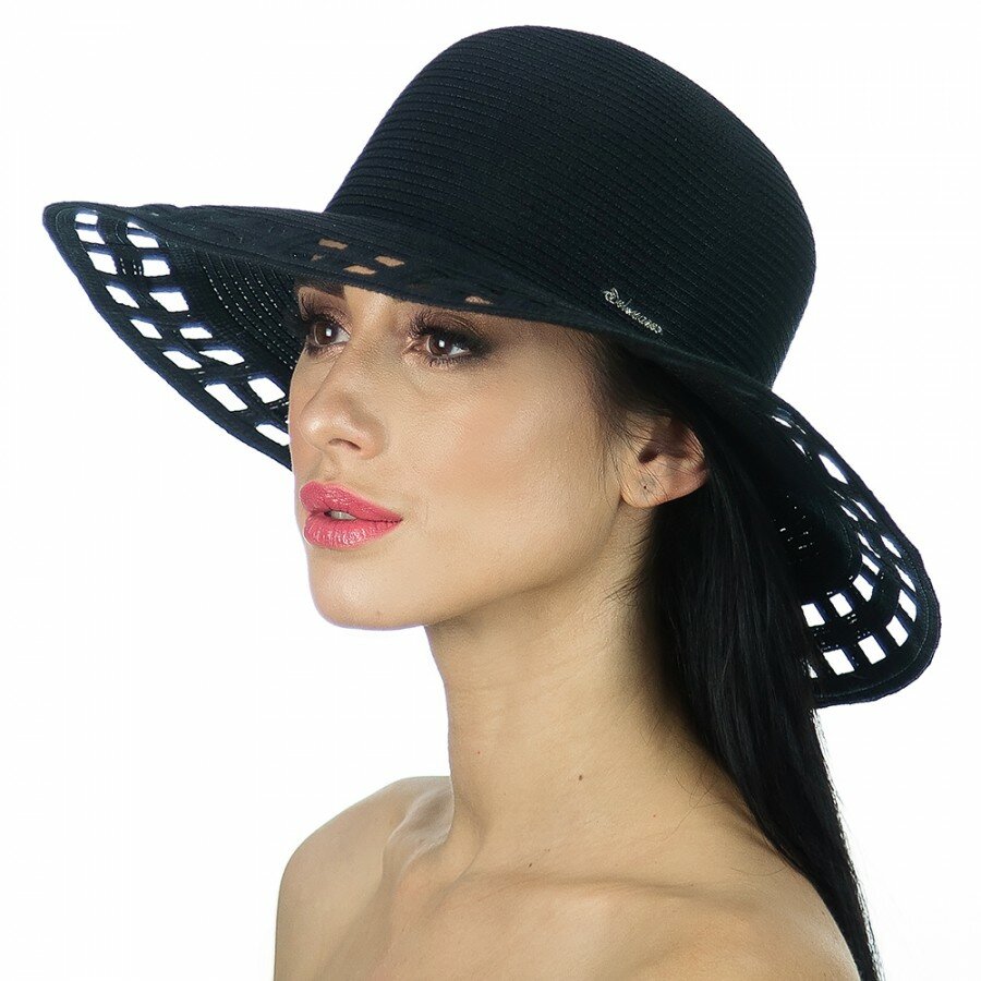 Şapka satan mağazalar Shapochki i Nosochki, Saint‑Petersburg, foto