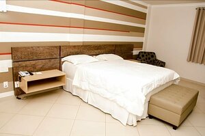 ESuites Vale dos Carajás (Estado do Pará, Km 1007), otel