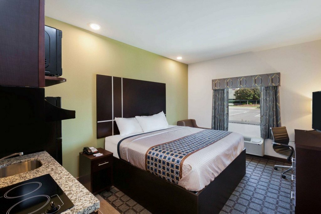 Otel Red Roof Inn Baton Rouge, Baton Rouge, foto