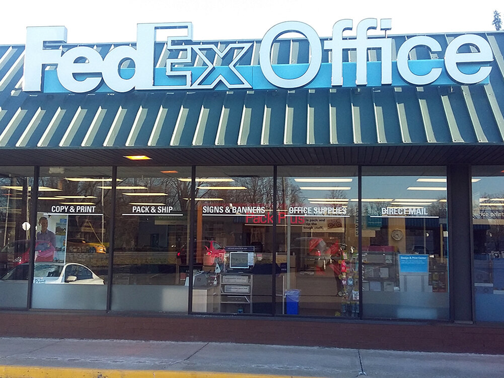 Fotokopi dükkanları FedEx Office Print & Ship Center, Ohio Eyaleti, foto