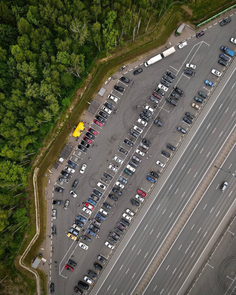 Yol kenarı dinlenme alanı Придорожная зона отдыха, Moskova ve Moskovskaya oblastı, foto