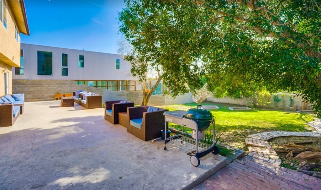 Madde bağımlılığı tedavi merkezi Design For Recovery - Los Angeles Sober Living, Los Angeles, foto