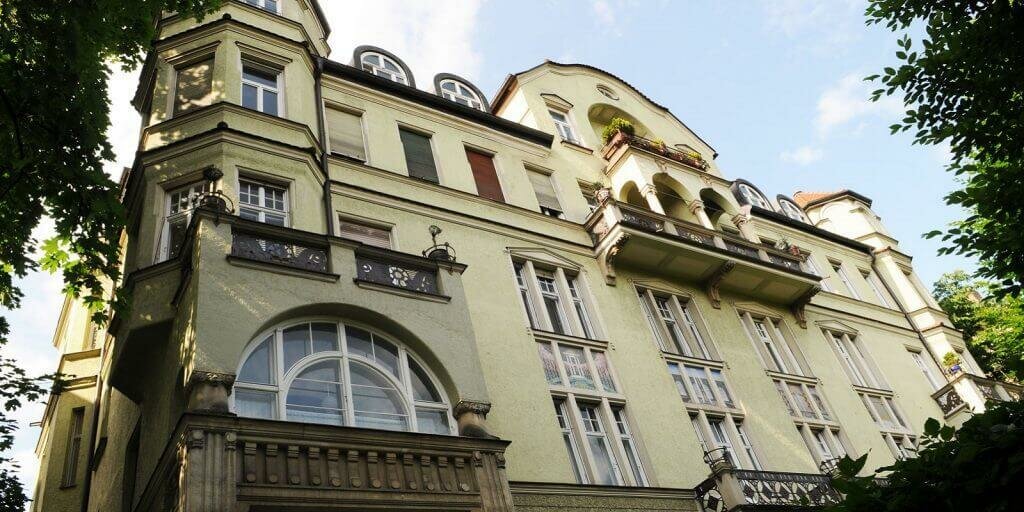 Özel ağız ve diş sağlığı klinikleri ve muayenehaneleri Zahnärztezentrum Nymphenburg Zahnärztin München Dr. Kristiane Wolters, Münih, foto