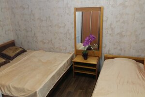 Gostevoi dom Na Vosstaniya 10 (ulitsa Vosstaniya No:10, Village of Loo), otel  Soçi'den