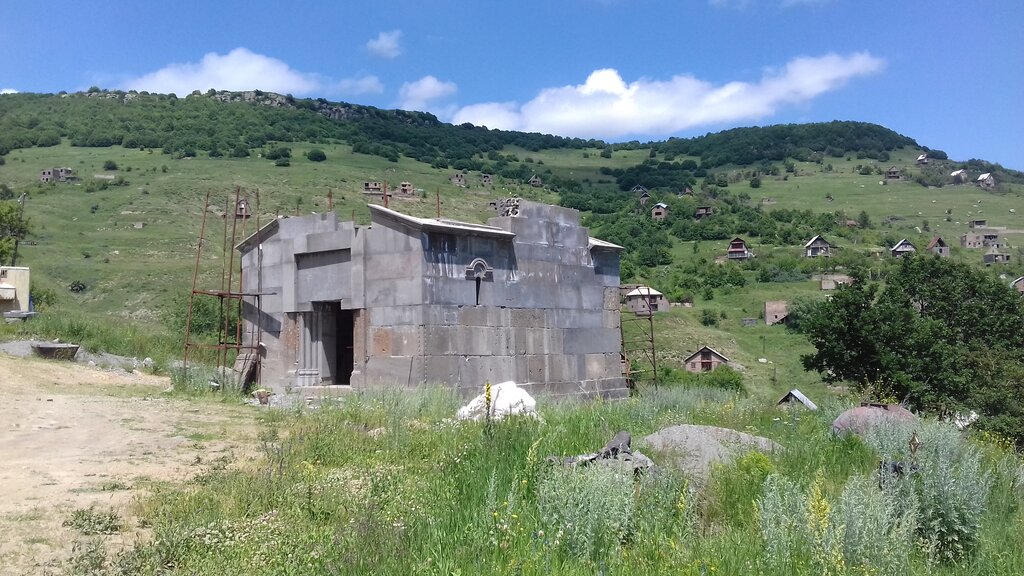 Ermeni apostolik kilisesi Церковь Святой Степанос, Hrazdan, foto
