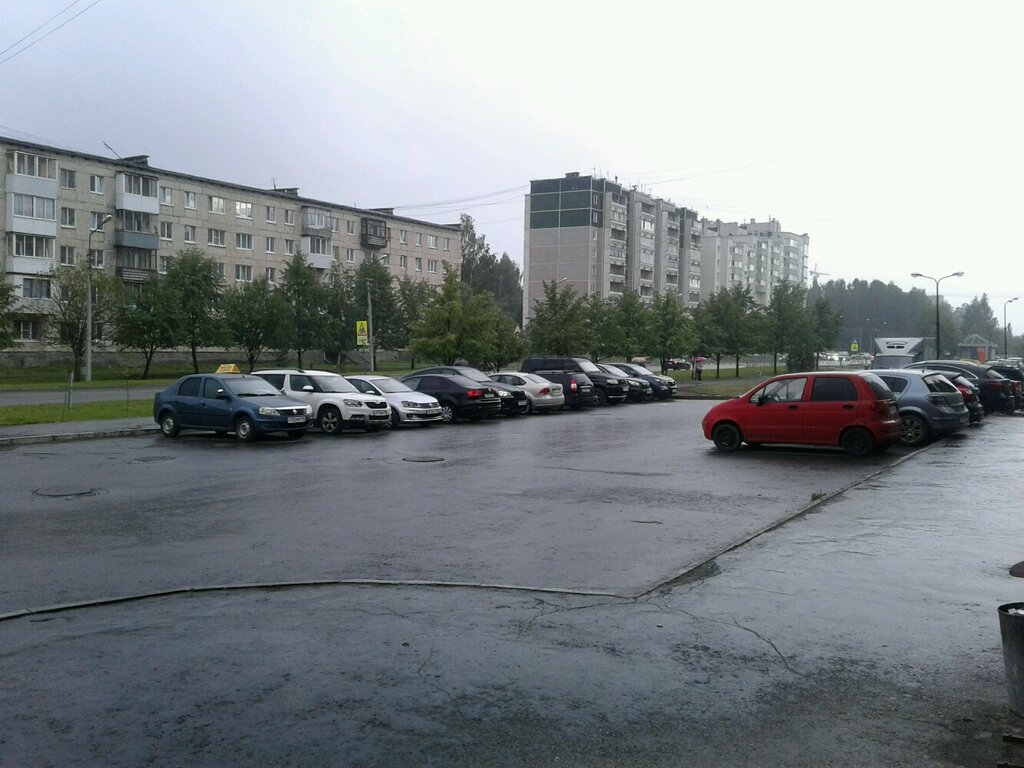 Otoparklar Parking lot, Verhniaya Pyşma, foto
