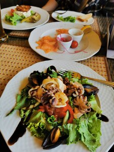 Planeta (Chernyakhovskogo Street No:26), restoran  Kaliningrad'dan