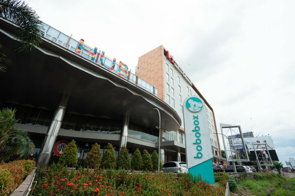 Otel Bobobox Pods Airport Hub, Tangerang, foto