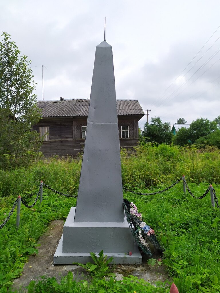 Anıt, heykel Обелиск, Vologodskaya oblastı, foto